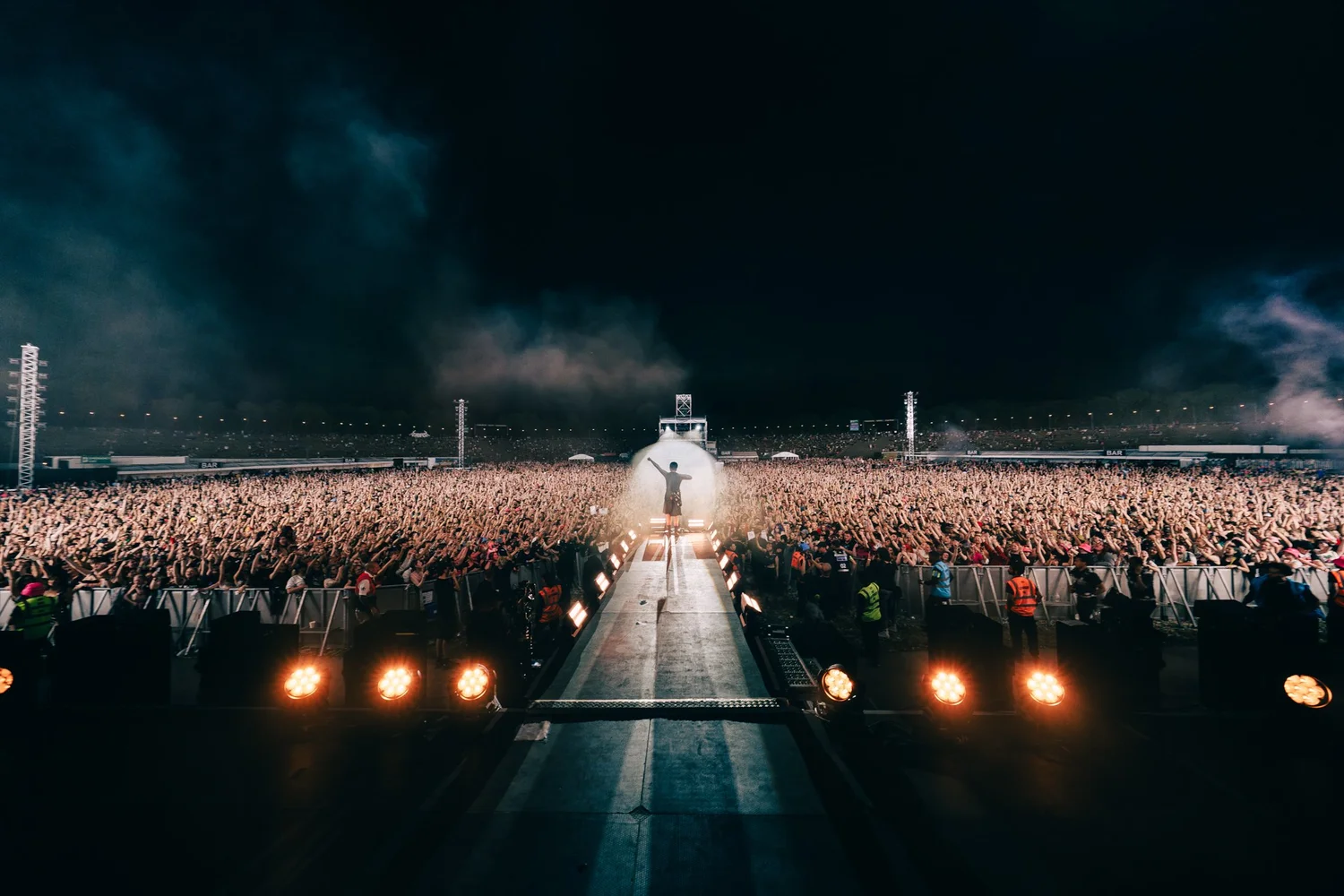 YUNGBLUD ON BLUDFEST 2025, ITS GLOBAL EXPANSION AND NEW ALBUM ‘IDOLS ...
