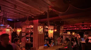 Huli Huli Tiki Lounge