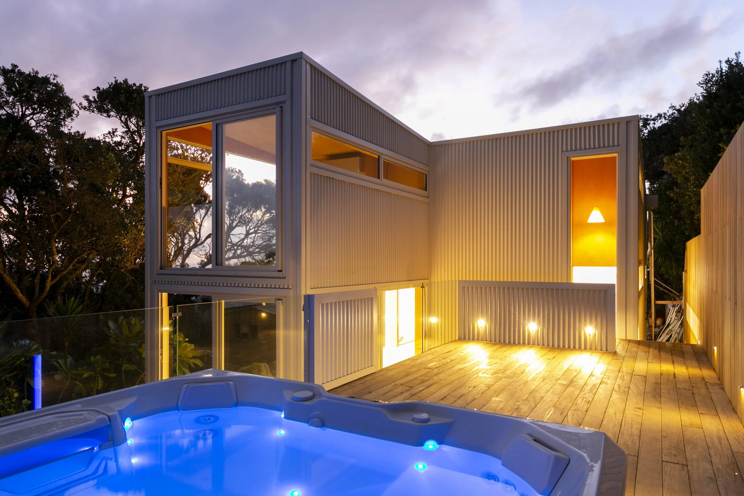 Swift Roofing HOME
