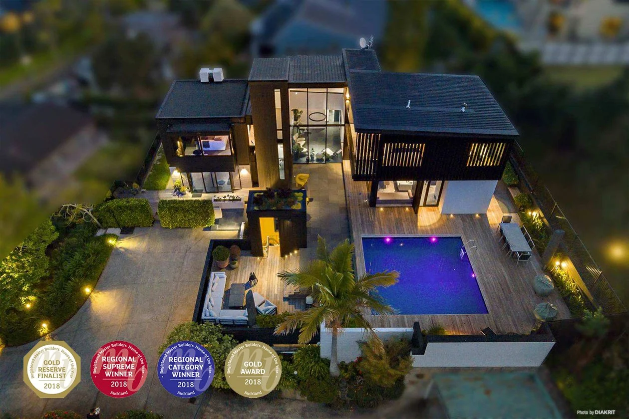 Swift Roofing installs new Trimrib Roof to House of the Year Category ...