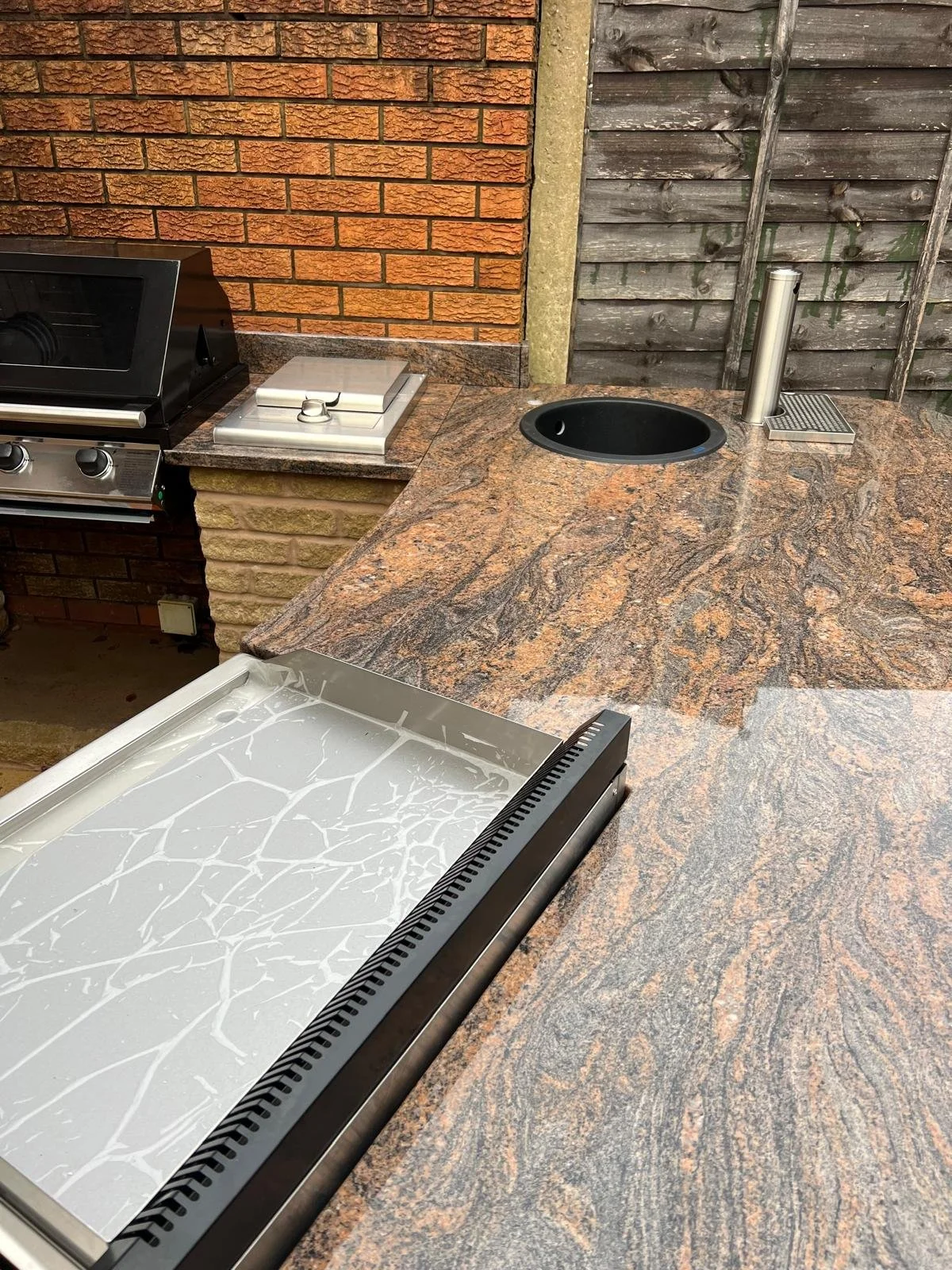 Outdoor Kitchen Worktops — GoForGranite | Granite, Quartz and Stone ...