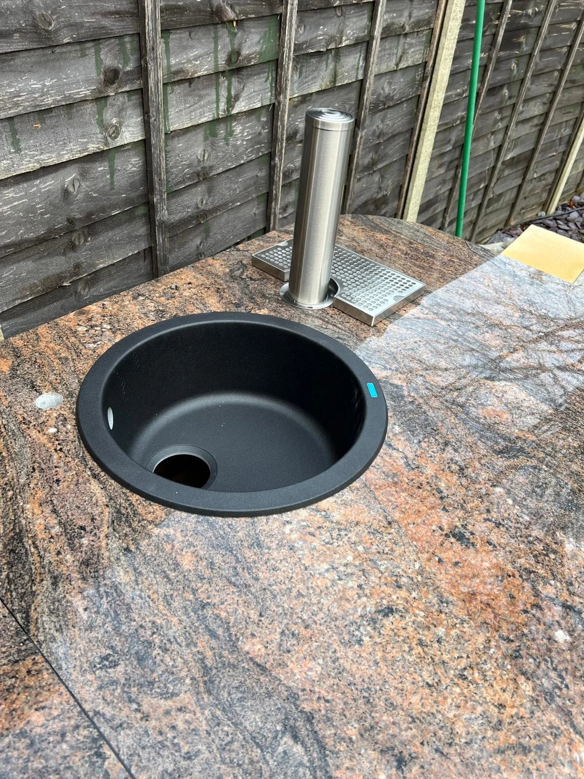 Outdoor Kitchen Worktops — GoForGranite | Granite, Quartz and Stone ...