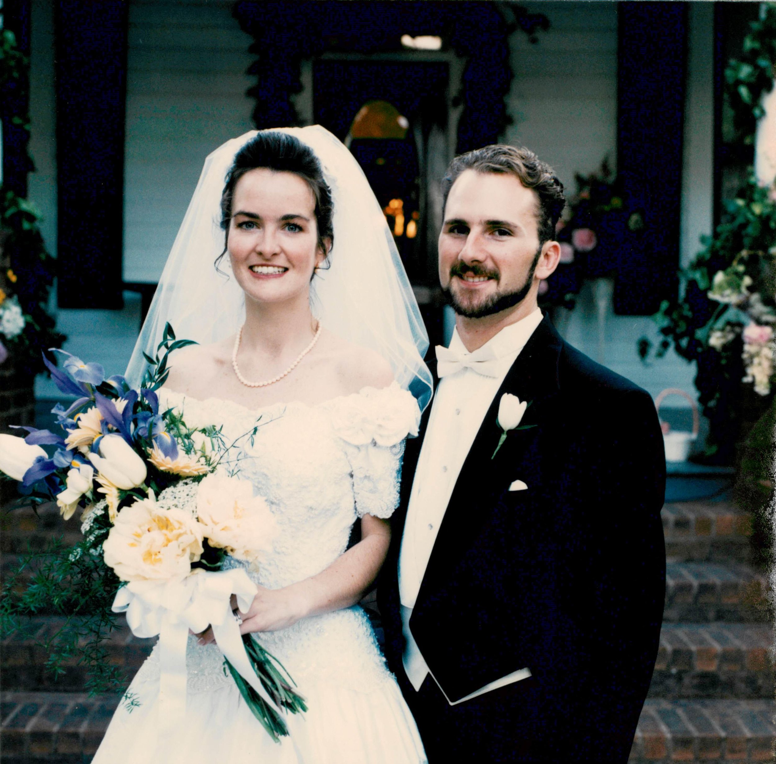 Biography — Ben Keating