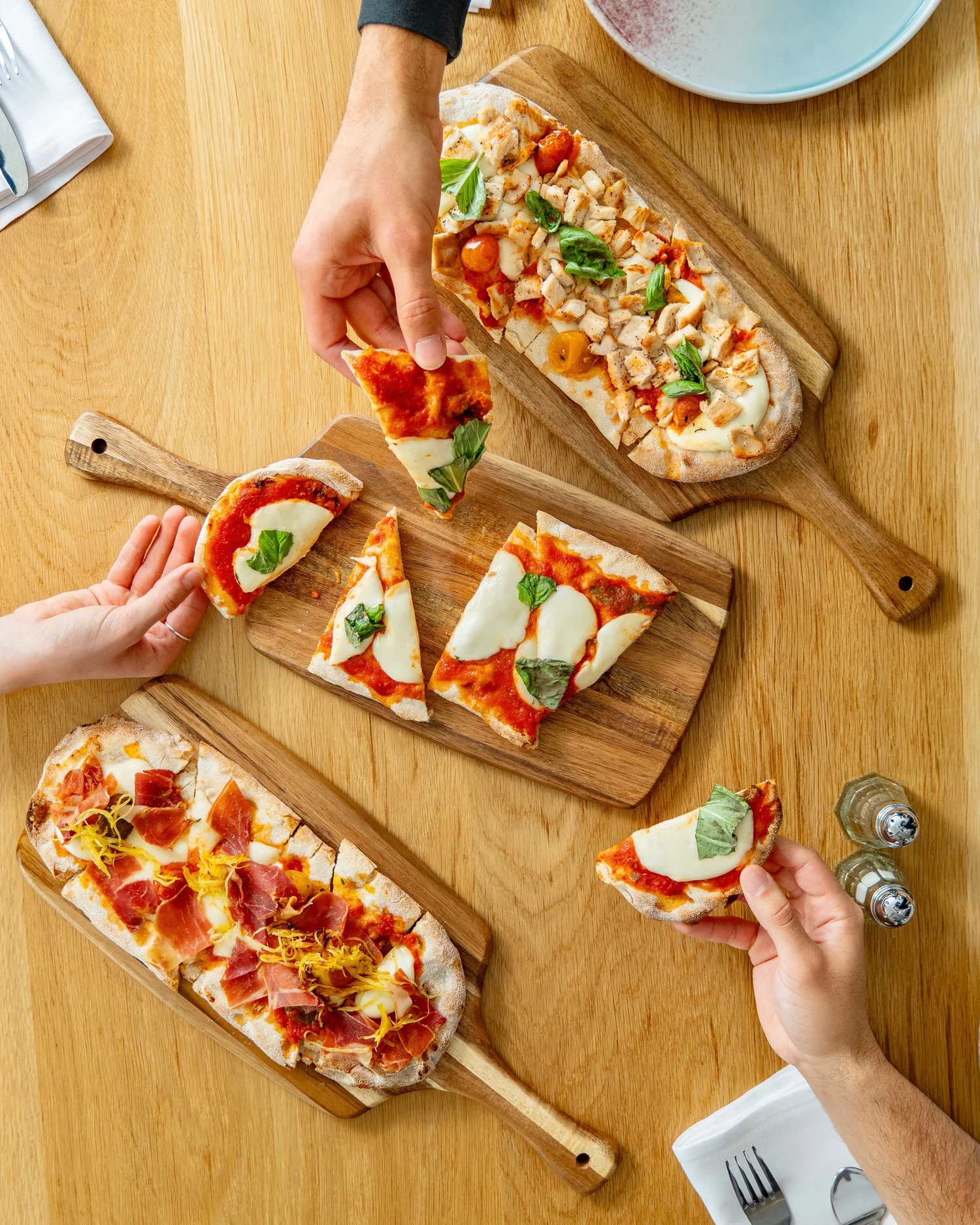 Americana Eatery & Bar