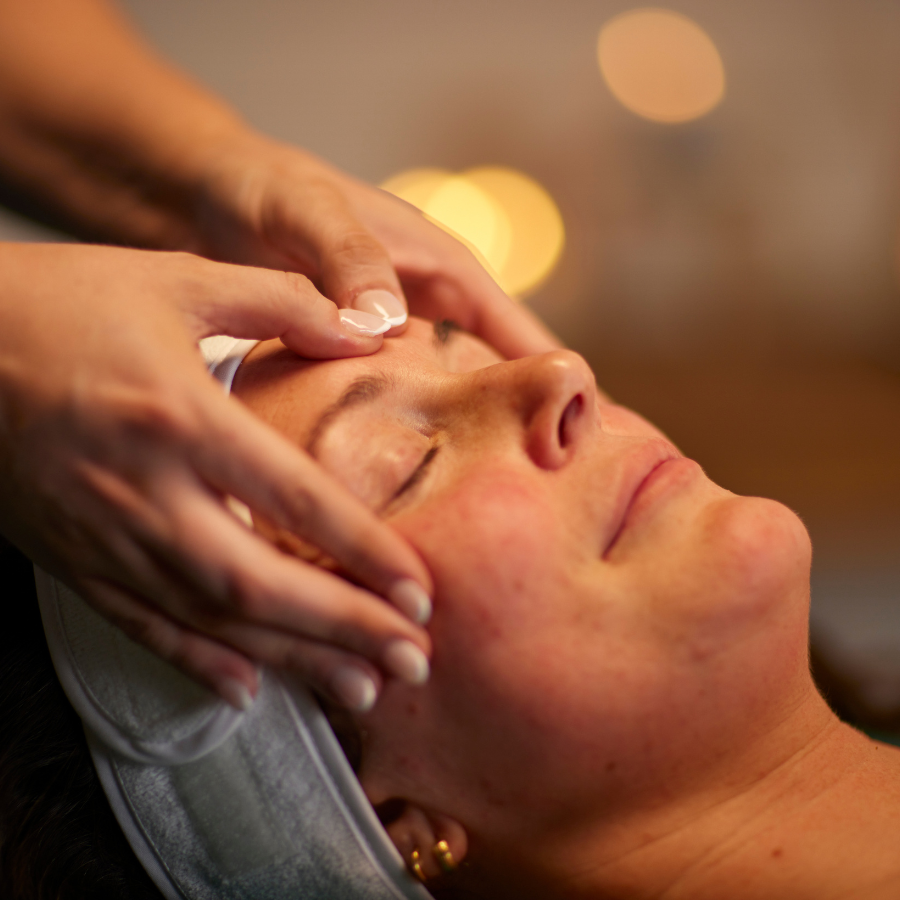 Calm Roots Head Spa & Scalp Clinic