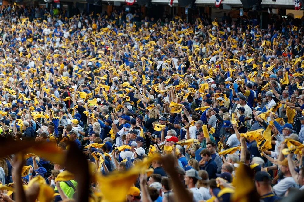Guide to Milwaukee Brewers 2025 Game Promotions — North Shore Family ...