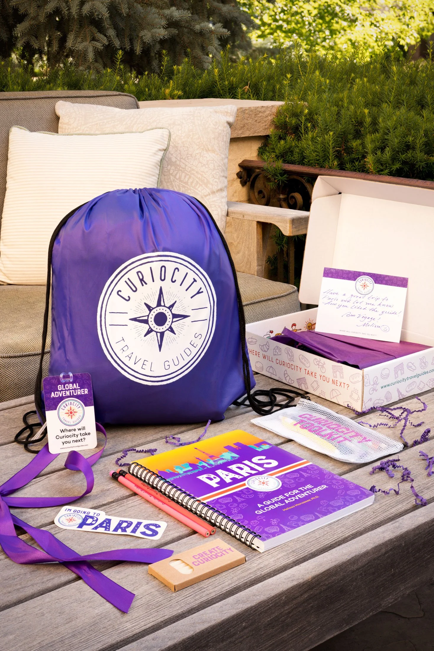 Curiocity Travel Guides