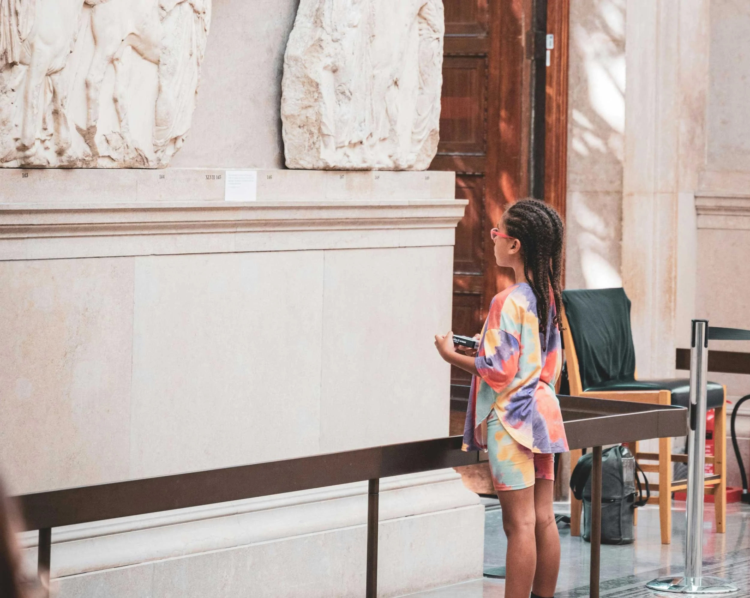 Curiocity Travel Guides