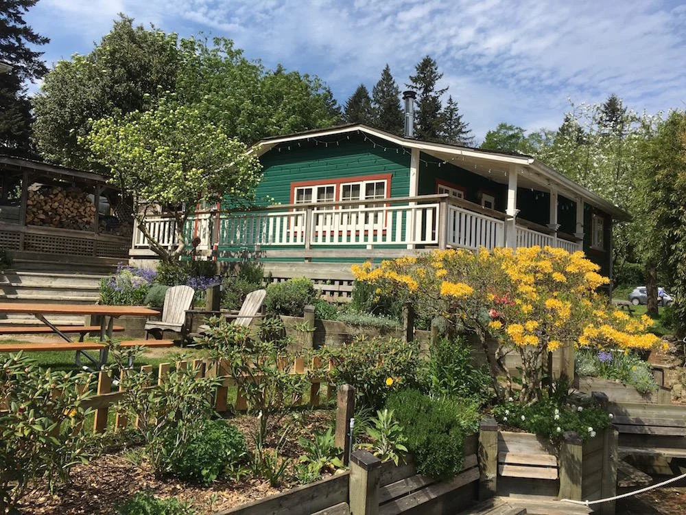 Accommodations — Union Steamship Marina