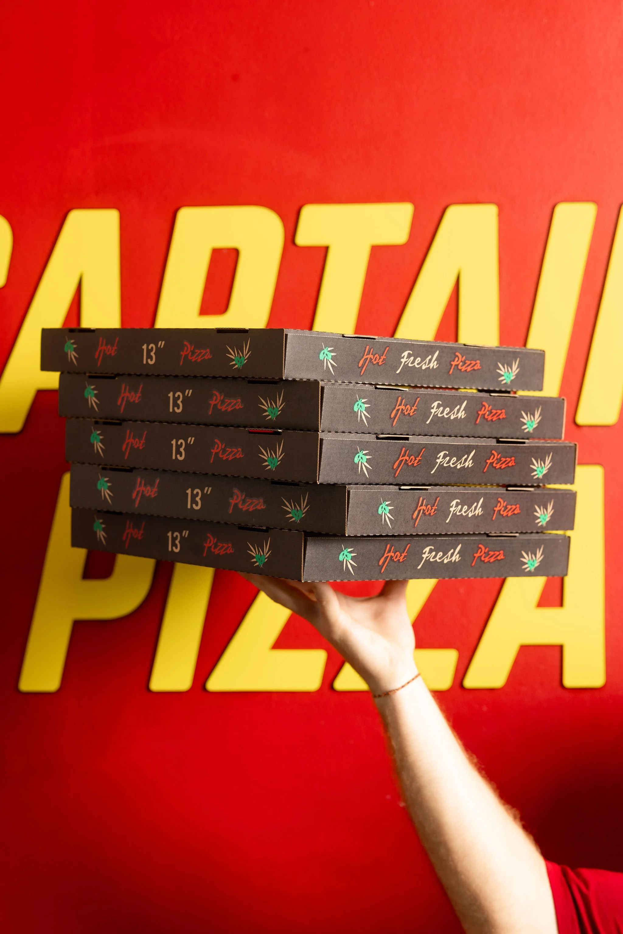 Fresh Pizza Takeaway & Home Delivery Near You | Captain Pizza