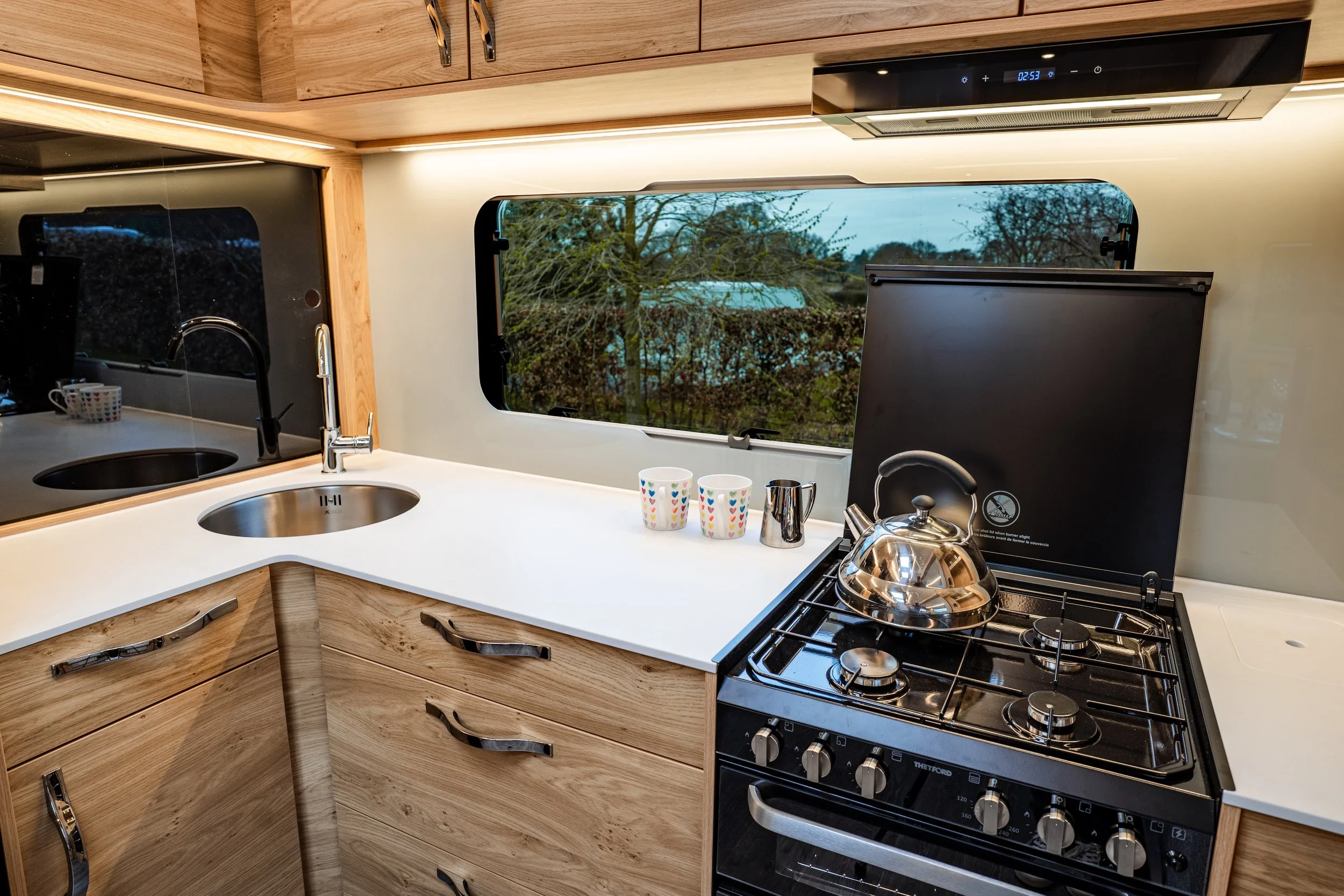Celtic Rambler Fifth Wheel | Ultimate Luxury Touring Caravan — Fifth ...