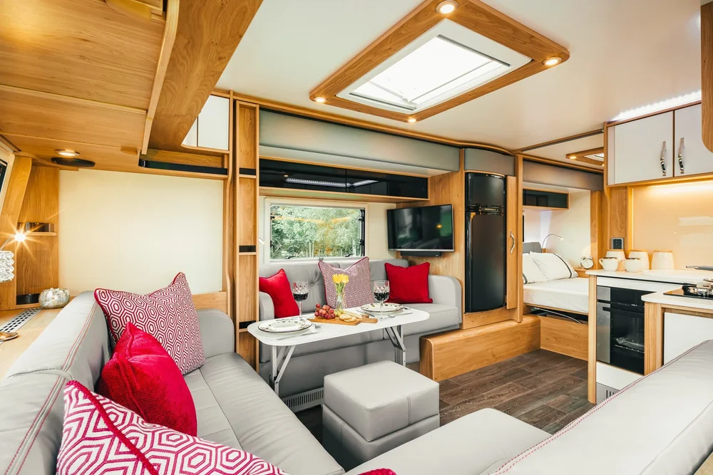 INOS Caravan | The Only UK Caravan with a Slide-Out — Fifth Wheel Company