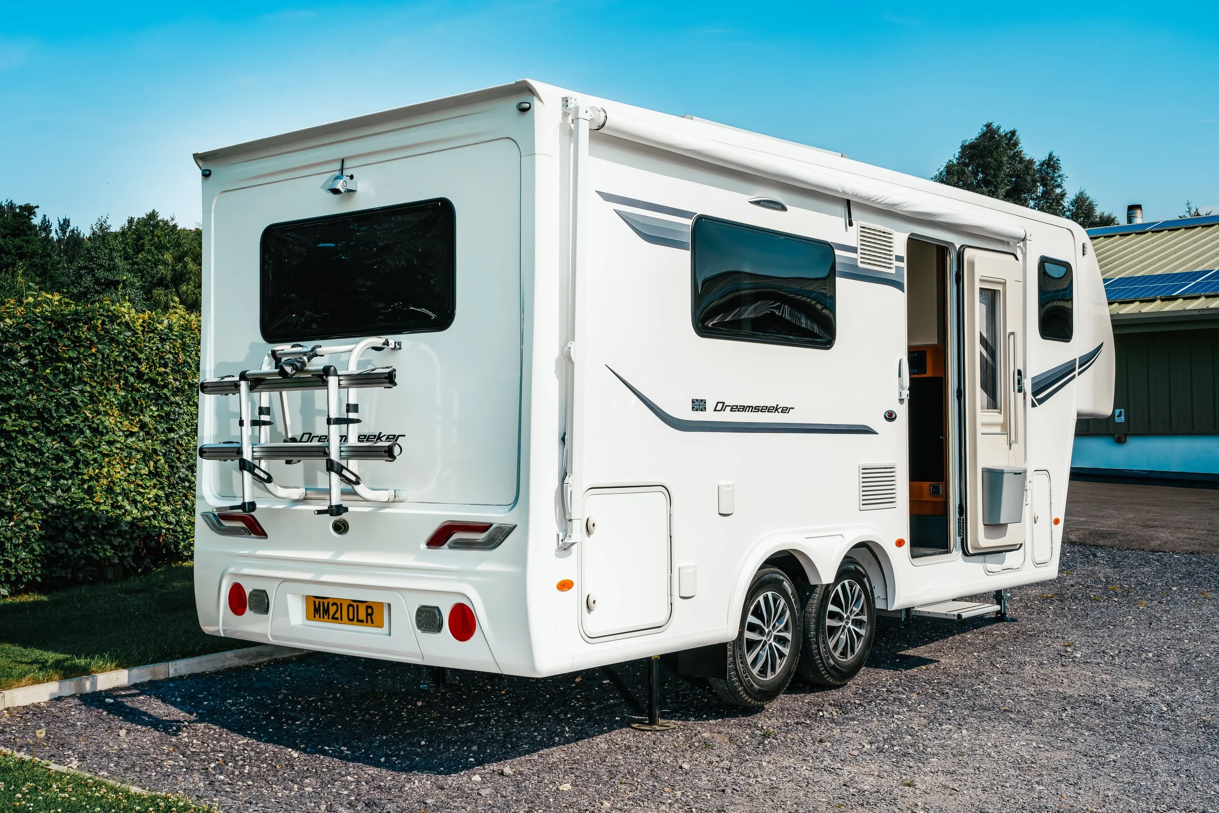 Dreamseeker Fifth Wheel Caravan | Slide-Out Touring Freedom — Fifth ...