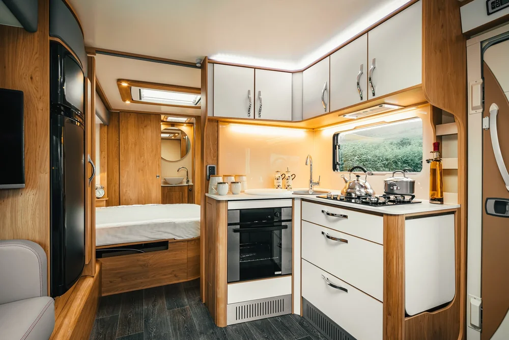 INOS Caravan | The Only UK Caravan with a Slide-Out — Fifth Wheel Company