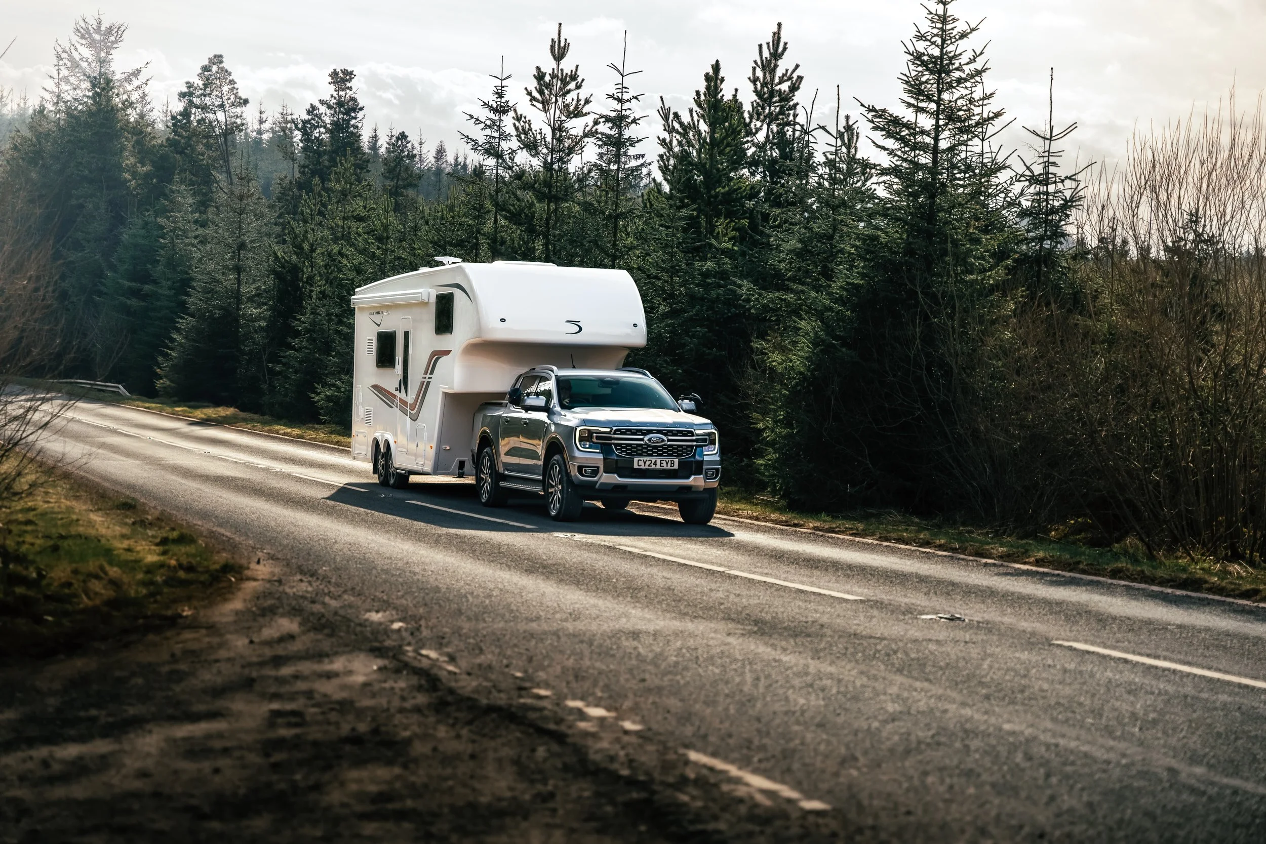 Celtic Rambler Fifth Wheel | Ultimate Luxury Touring Caravan — Fifth ...