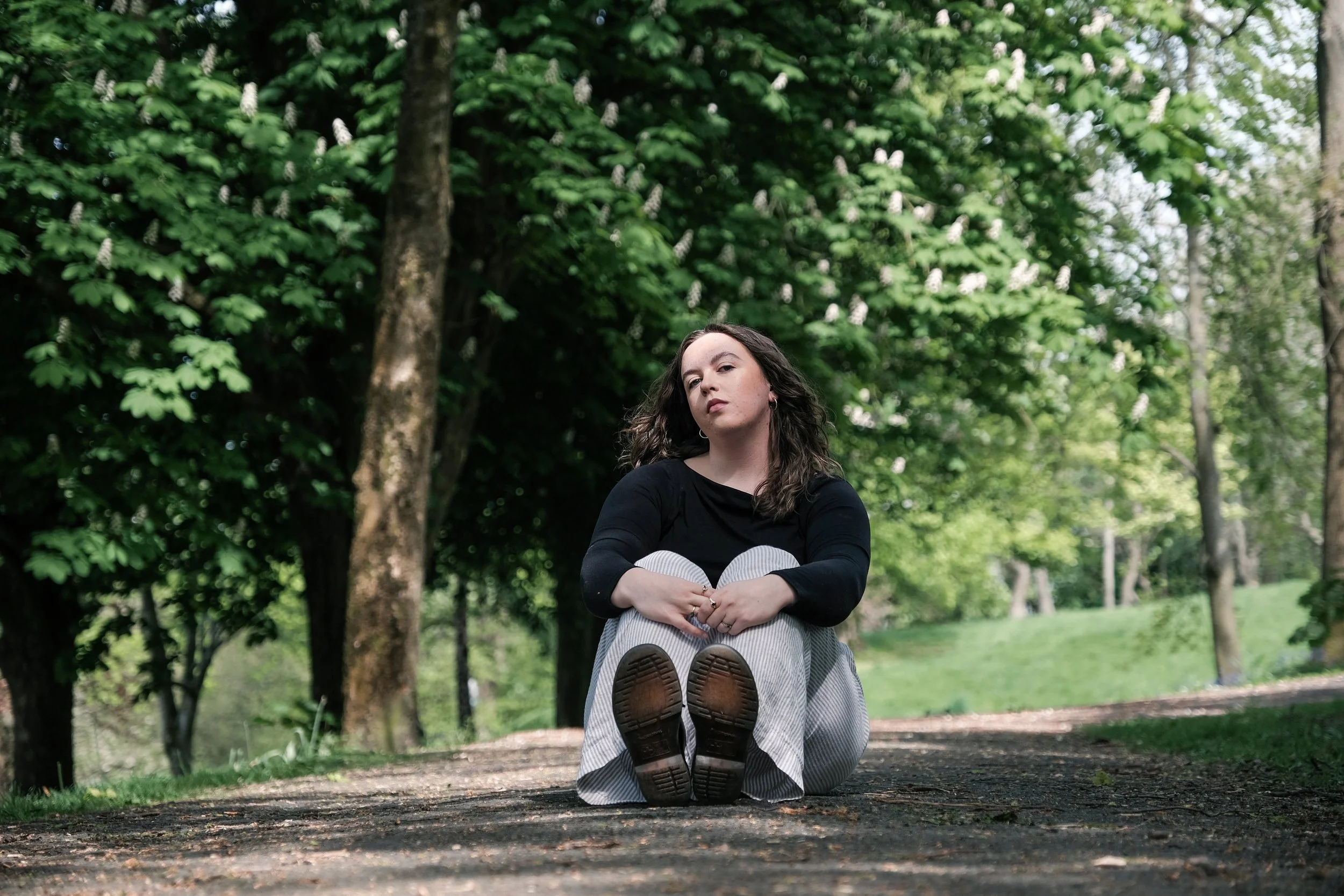 Ellie Beaton | Award-Winning Aberdeenshire Folk Singer from Rothienorman