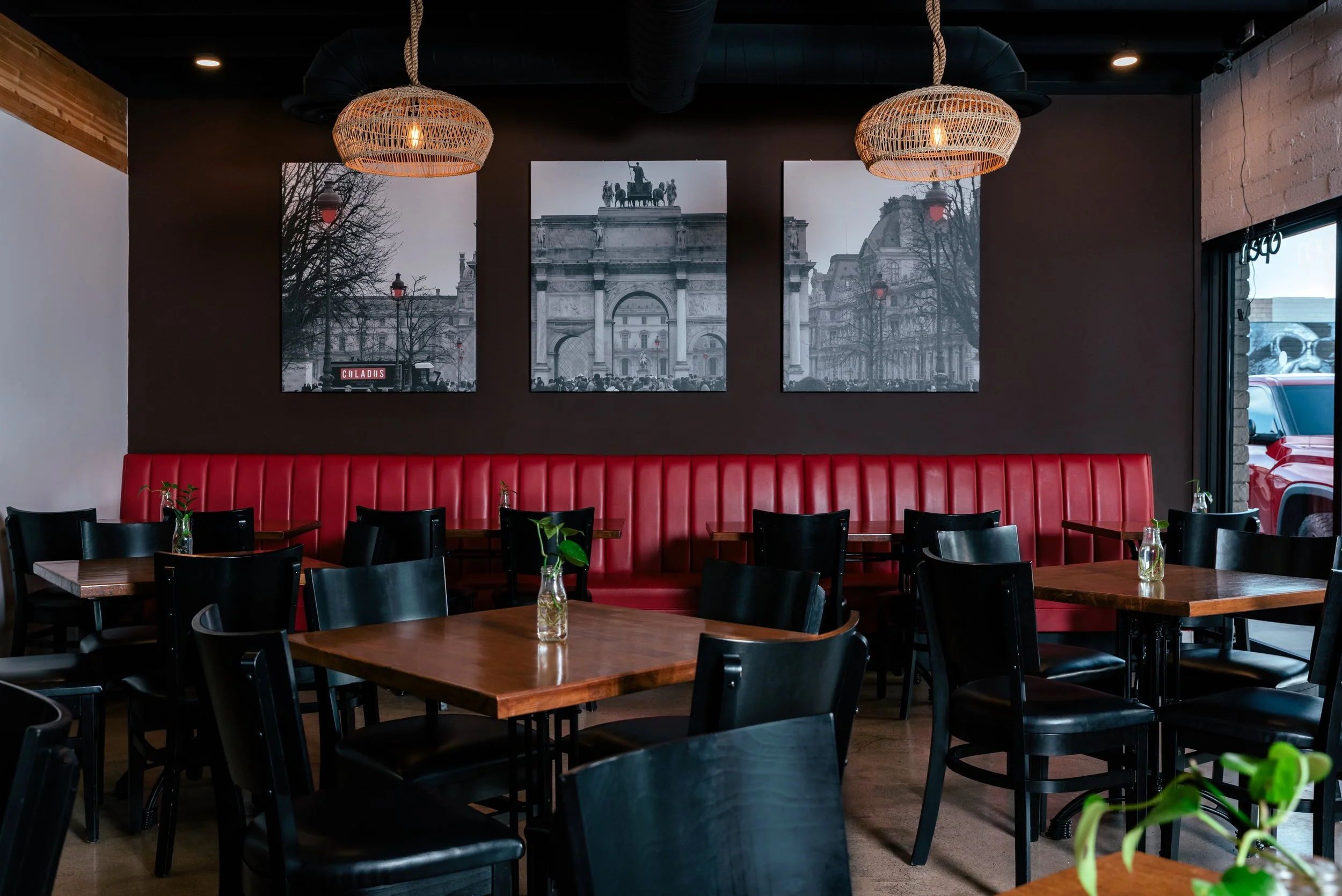 Colados Coffee & Crepes