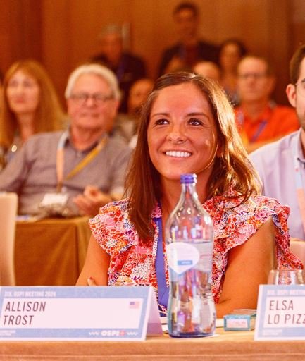 International — Chicago Exhibit Productions