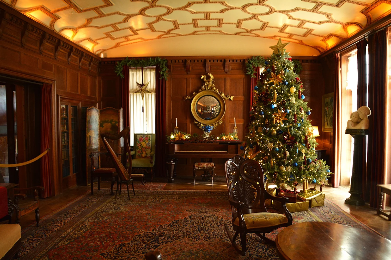 Holiday Magic at the Ellwood House — Ellwood House Museum