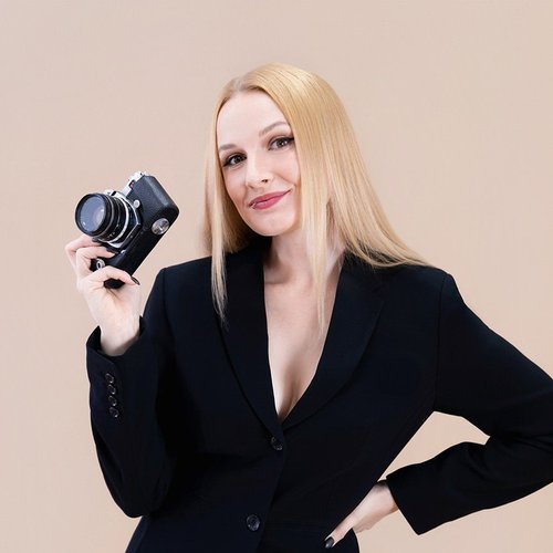 Top Posing Tips | How To Pose For Your Photoshoot Like A Pro • Miranda ...