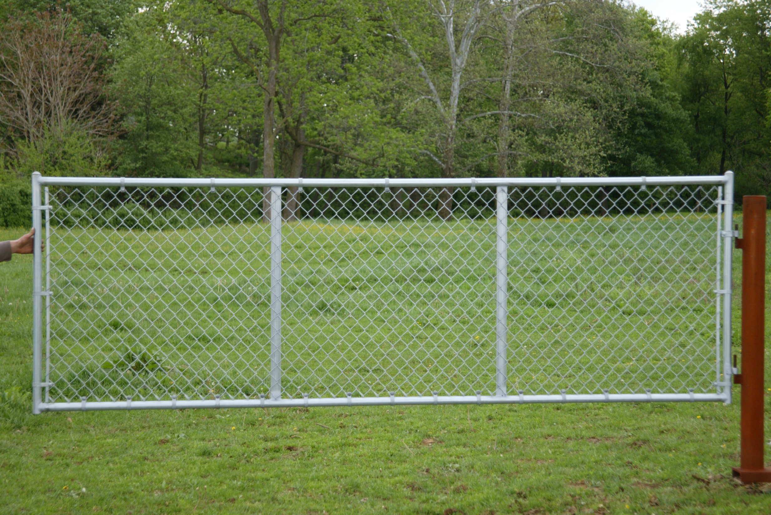 Custom Metal Work and Fabrication, Tube Gates & Round Pens | Aluminx