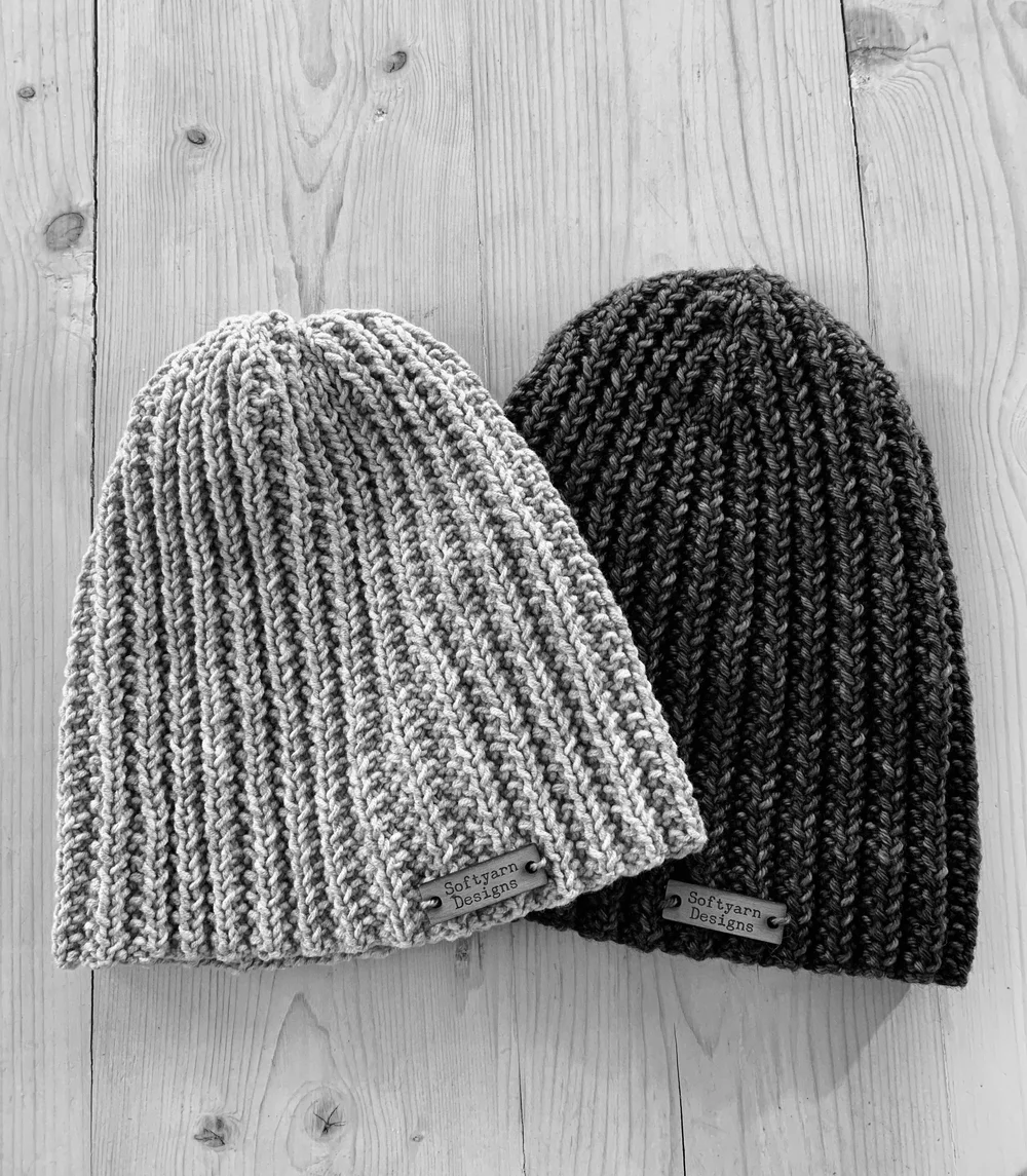 Goose Mittens bulky yarn knitting pattern - cute gift for kids, teens ...