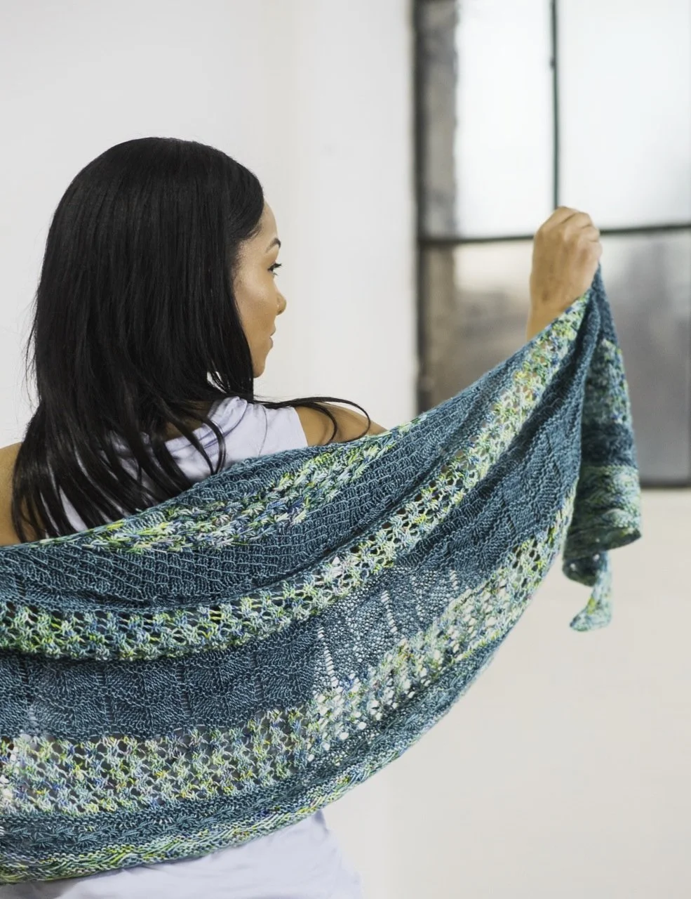 An easy beginner DK-weight shawl knitting pattern with a beach theme ...