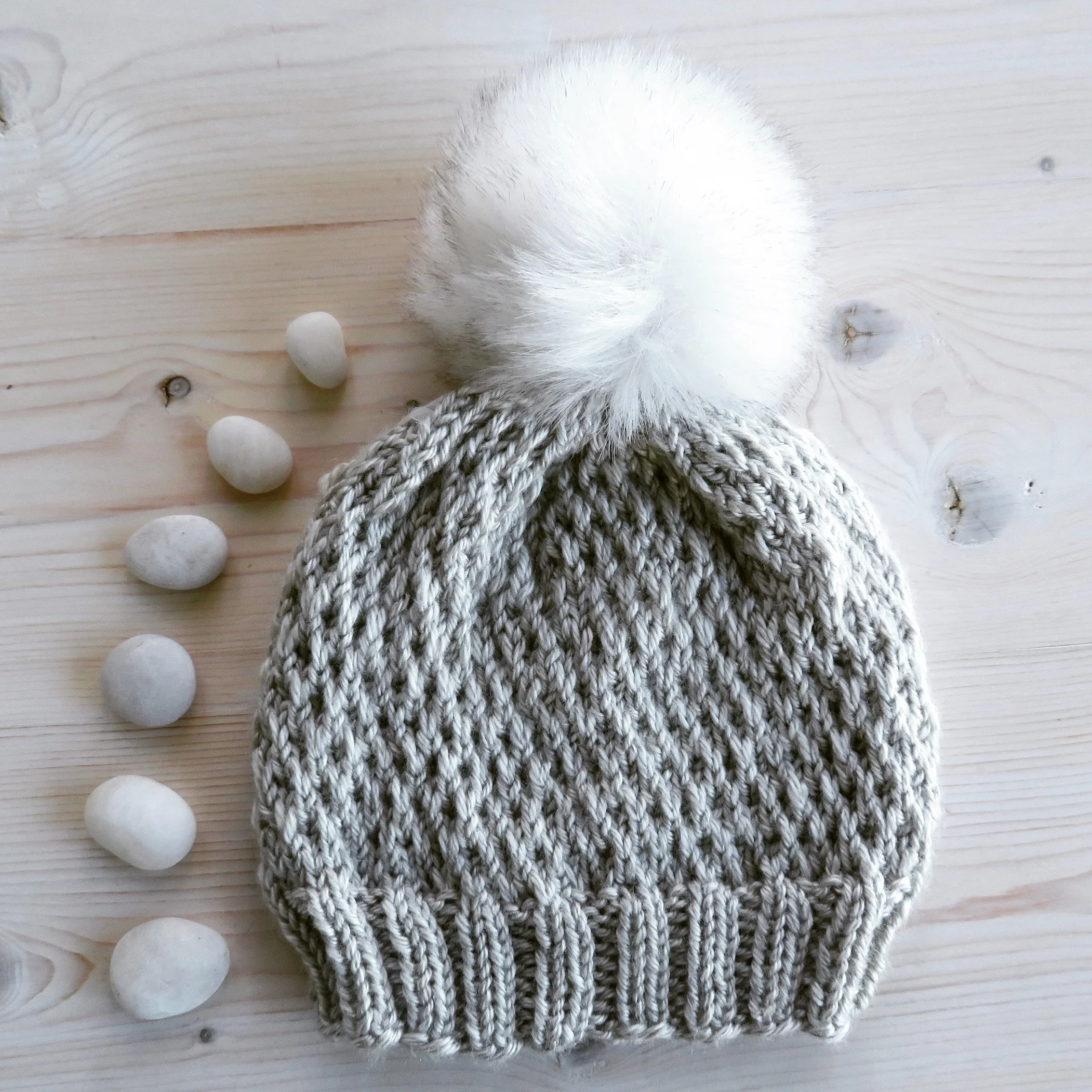Goose Mittens bulky yarn knitting pattern - cute gift for kids, teens ...
