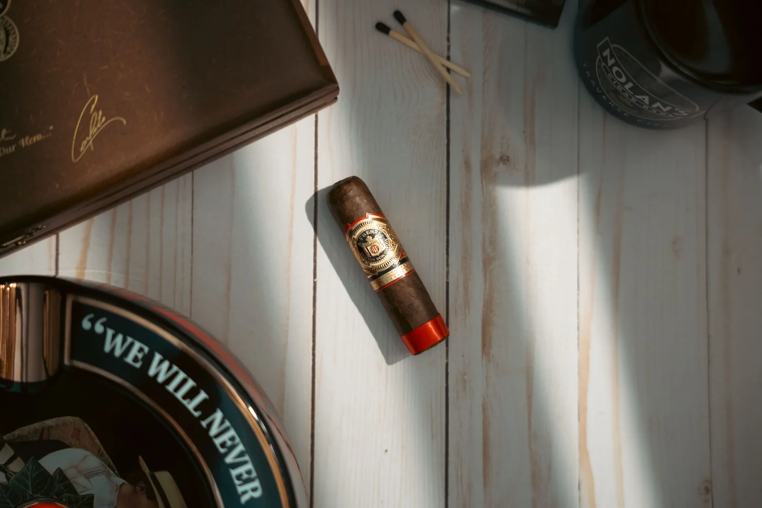 Nolan's Cigar Bar | Discover Premium Pairings