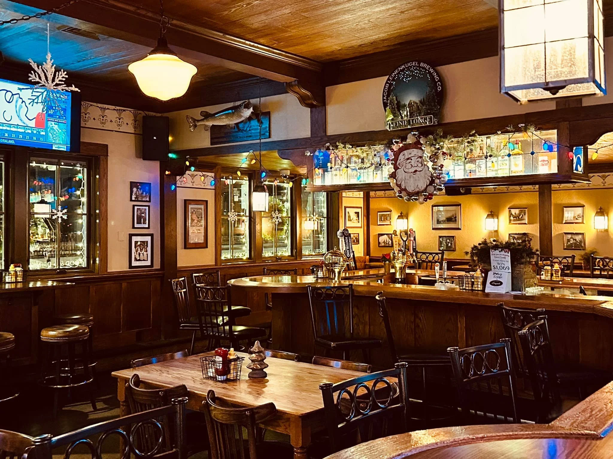 Bayside Tavern | Experience Doors County's Classic Tavern — Bayside ...