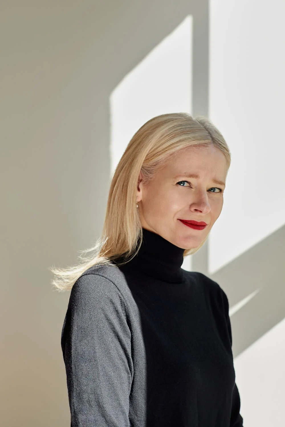 Amanda Harris | Discover Your Voice — Submit Now — Maven Literary