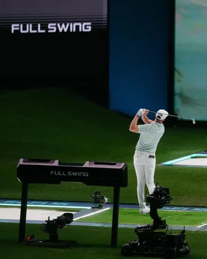 Full Swing Launch Monitors & Golf Simulators — ScreenToGreenGolf