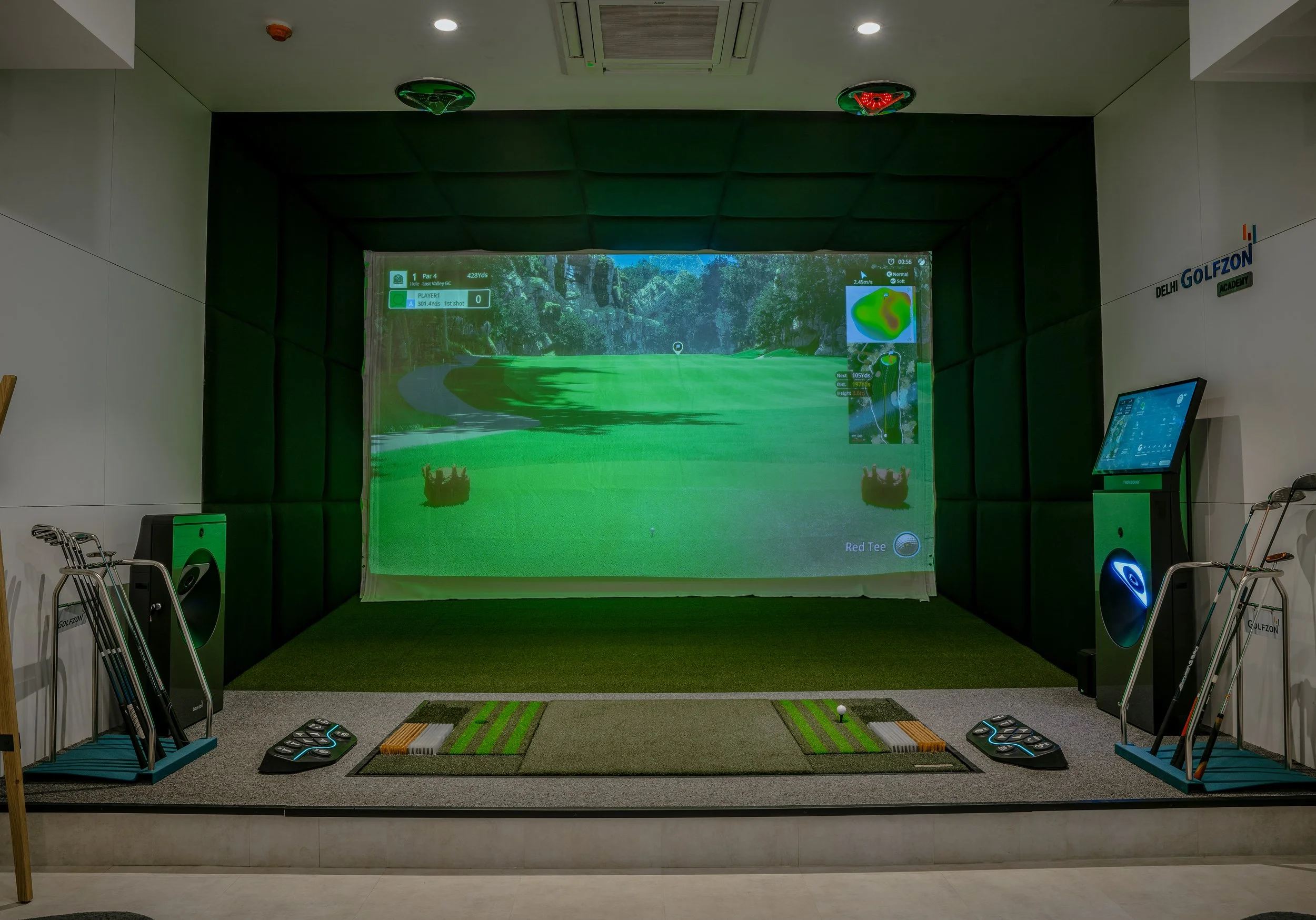 Delhi Golfzon – Premium Indoor Golf Simulator & Training Center