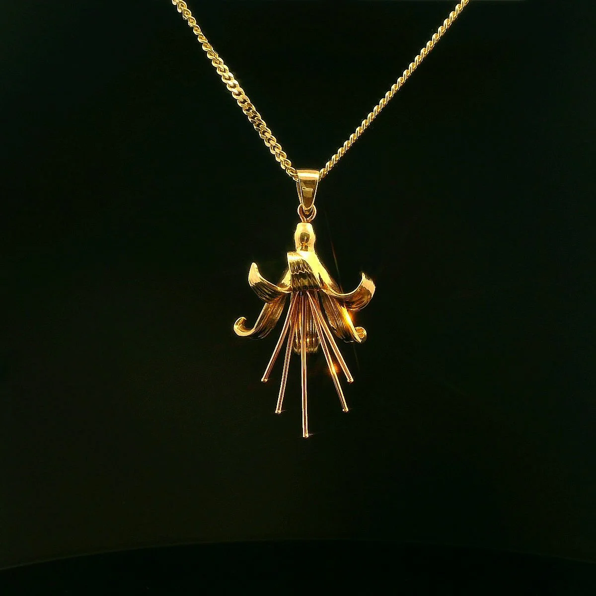 Derek Birch & Son Jewellers | Handmade Jewellery in Guernsey