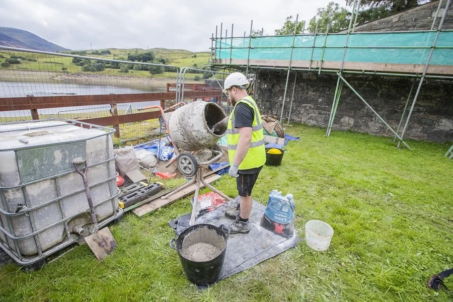 Capel Celyn — Phillips & Curry