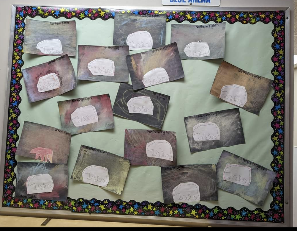 Polar Bear Preschool Craft with Northern Lights | Chestermere Community ...