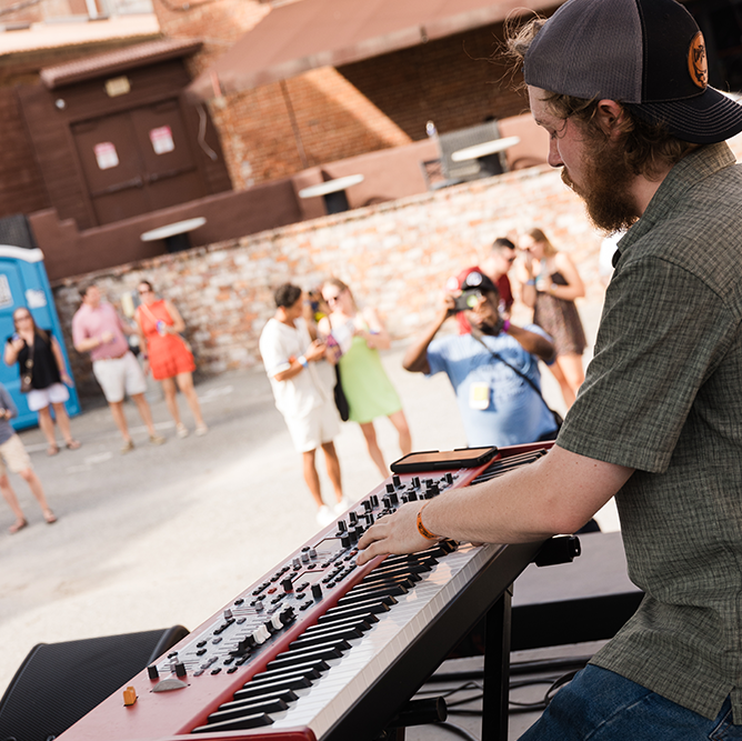Bragg Jam