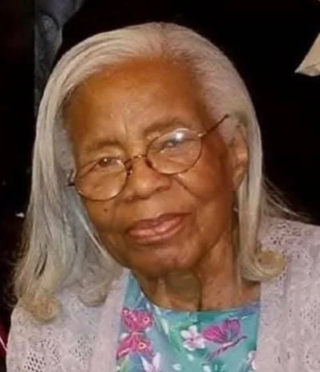 Missionary Blanche "Essie Dee" Phillips — Jackson County Times