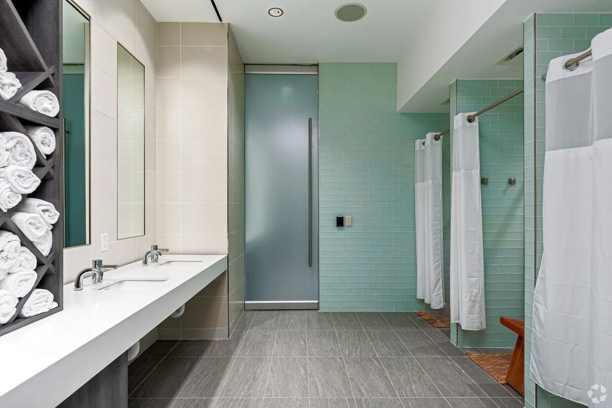 The Landing Office Campus in Plano Amenities | Café, Gym, Conference ...