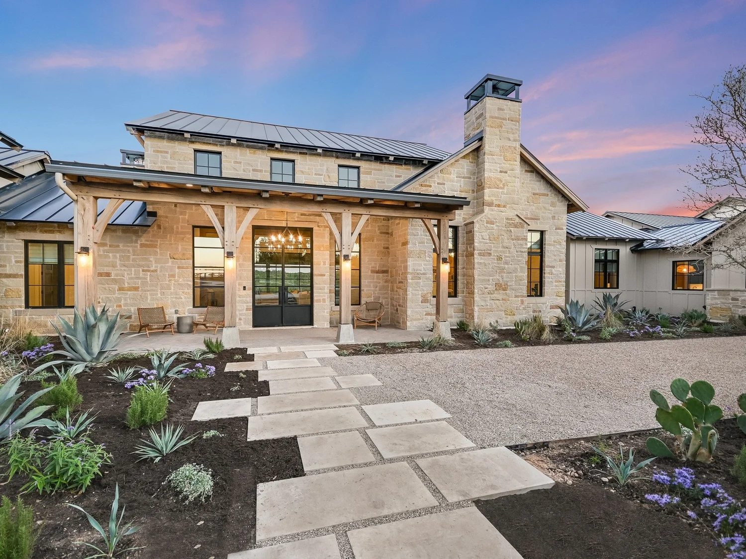 Buff Lueders Slabs in Fort Worth, TX | Big Tex Stone