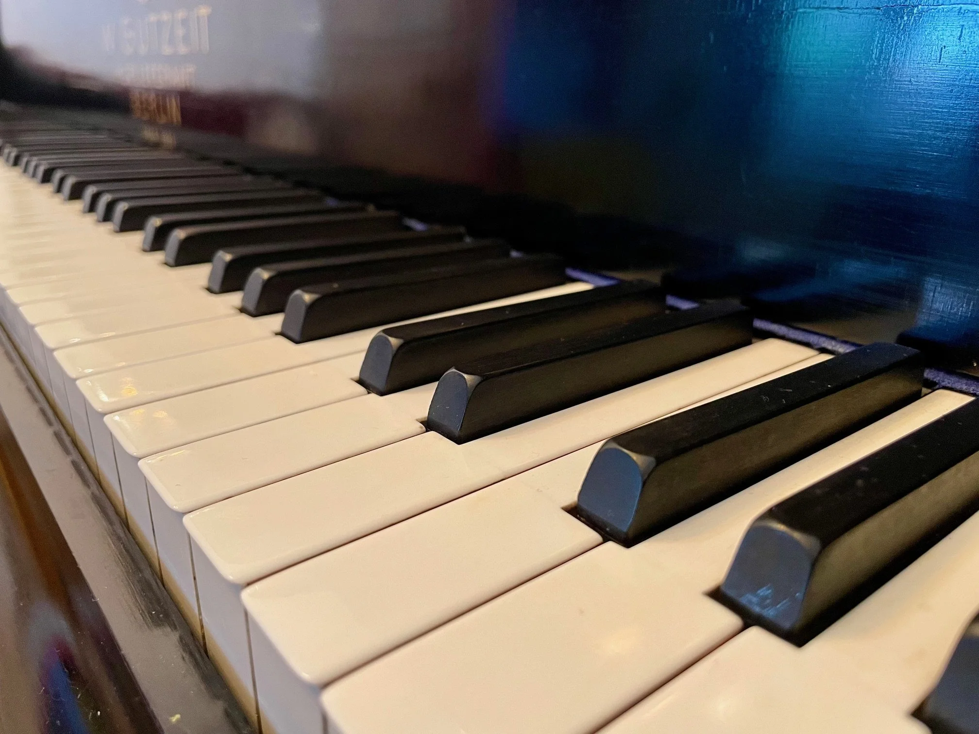 dot plays piano | Enhance Your Piano Skills Today Organist and Pianist