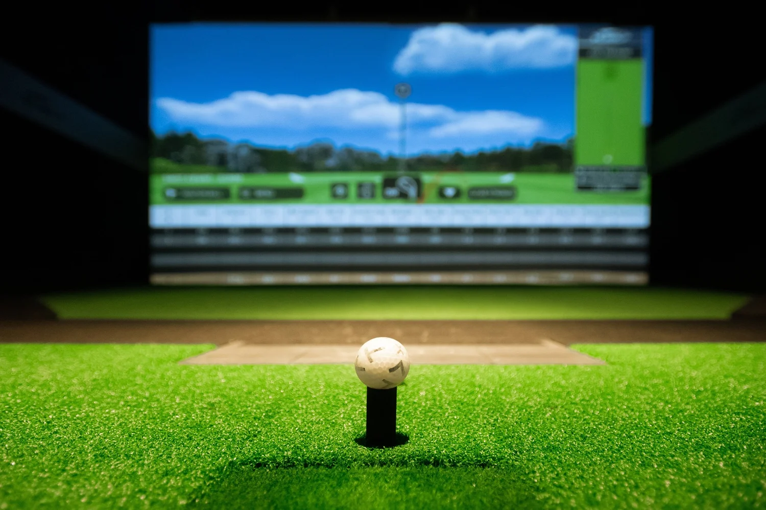 Golf & Sports Simulator with Luxury Amenities — Anaheim Topgolf Swing Suite