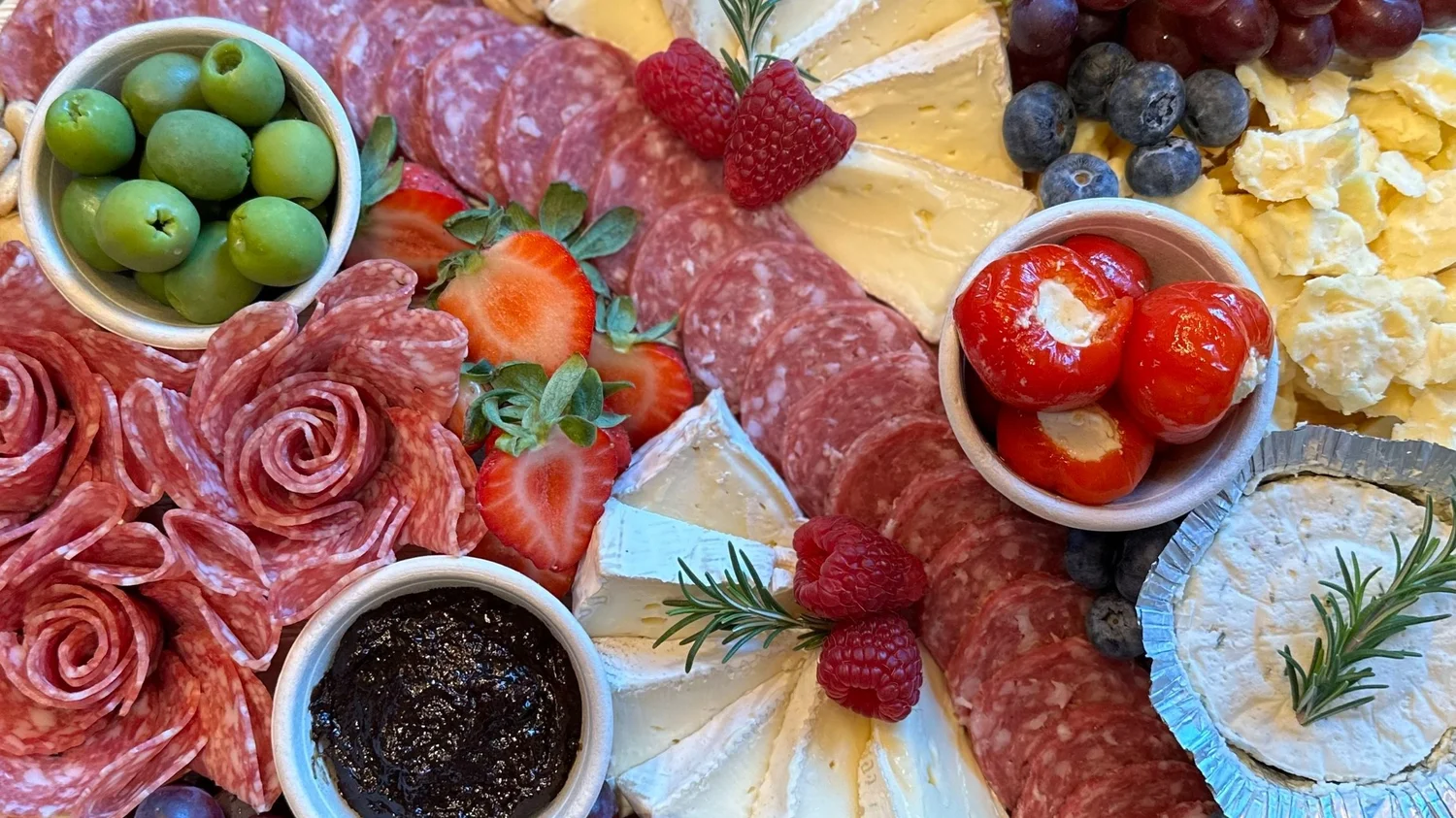 Charcuterie Boards, Grazing Tables & Mobile Charcuterie Cart | That ...