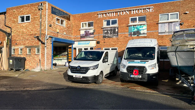 Bespoke Glass Suppliers & Installers in Surrey & South West London ...