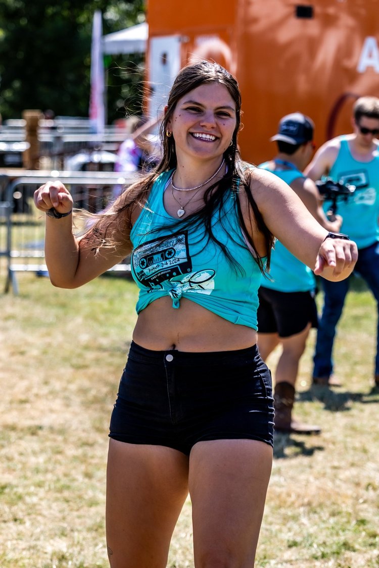Line Dancing with Kat | Learn Line Dance & Country Swing