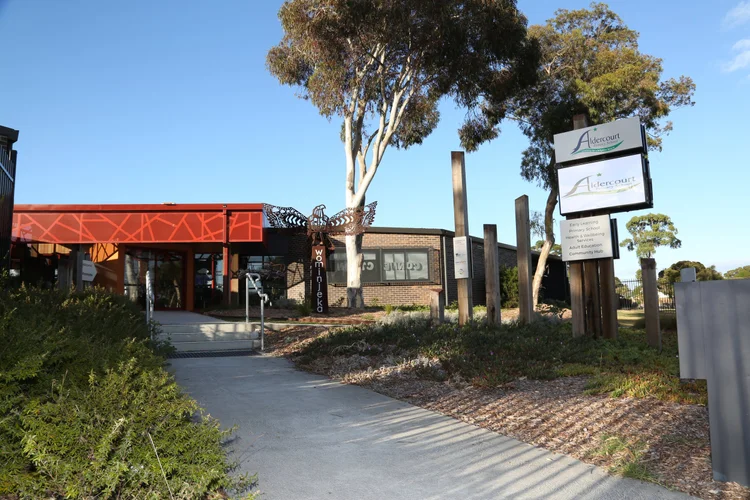 Aldercourt Primary School
