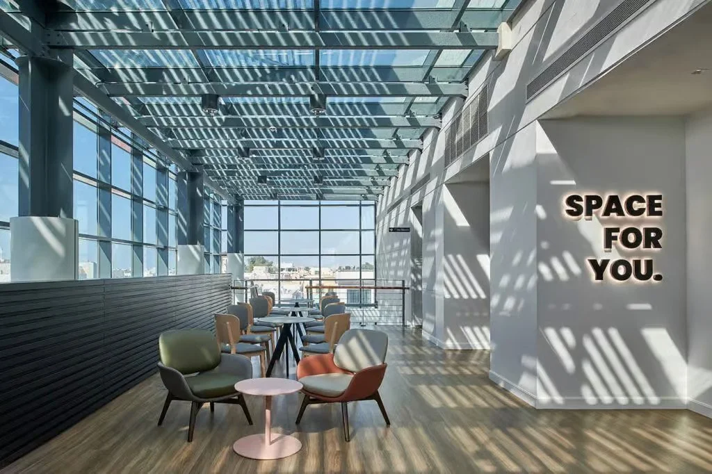 Aldar Dubai Sales Center — Trifecta Design