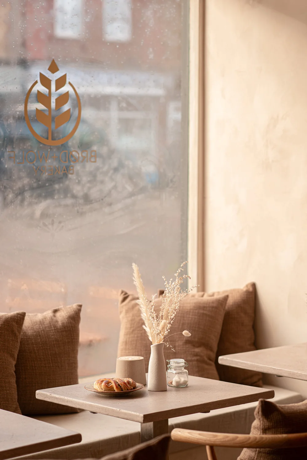 Locations — WOLFOX COFFEE