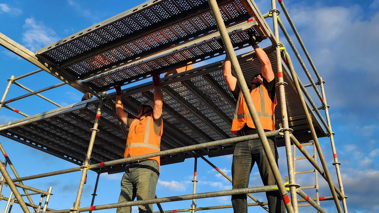 Commercial Scaffolding — Scaffold Systems