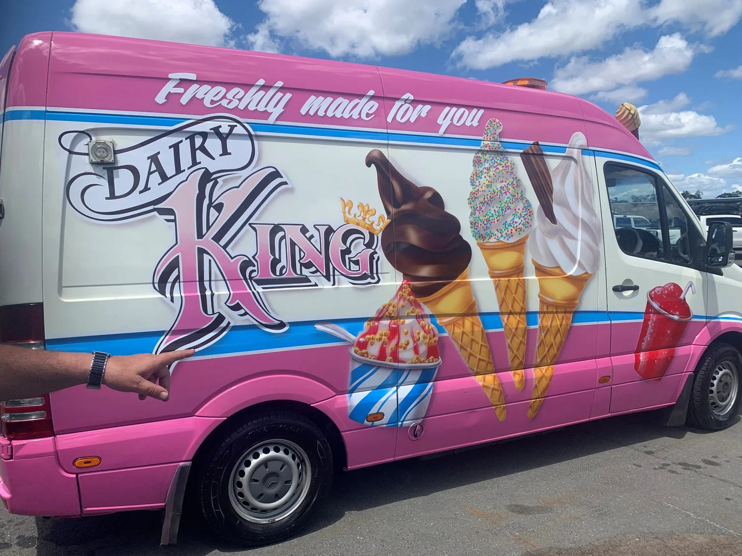 Food Vans + Amusements for Festivals | CMD Festival Catering